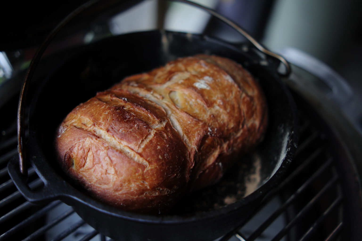 Brot aus dem Dutch Oven - Holzplatz-BBQ
